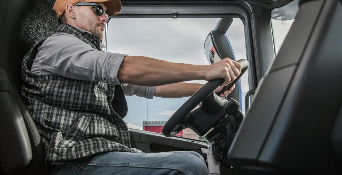 Spinal Conditions That Affect Long-Haul Truck Drivers